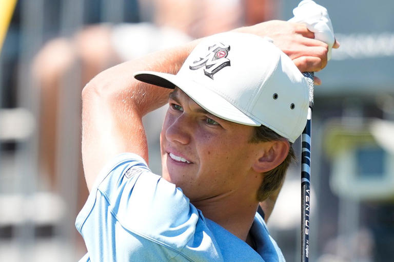 Teen golfer Miles Russell surprises his dad for Father's Day with ...