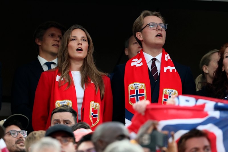 Princess appears at World Cup in US days after mother’s transplant surgery