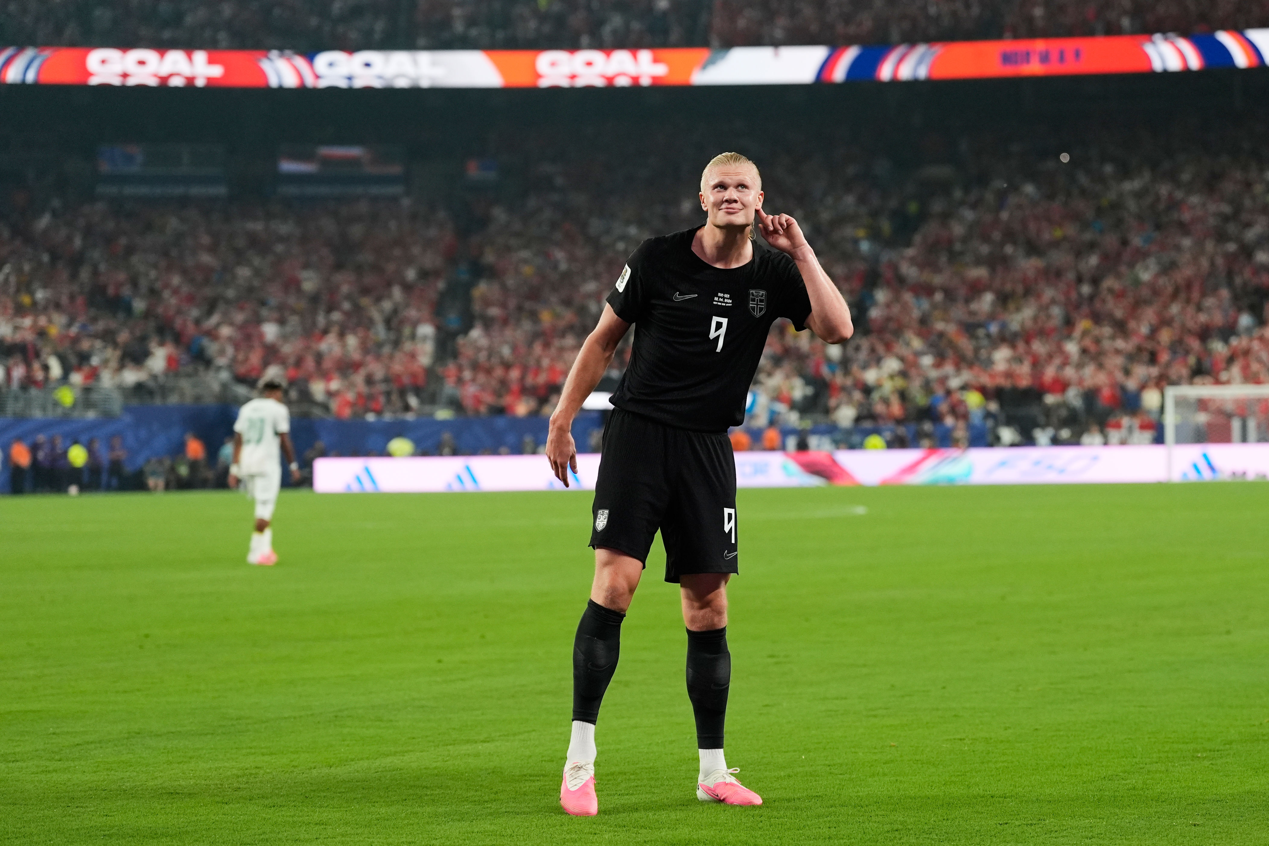 World Cup stars Messi, Mbappe, Haaland dazzle on same day