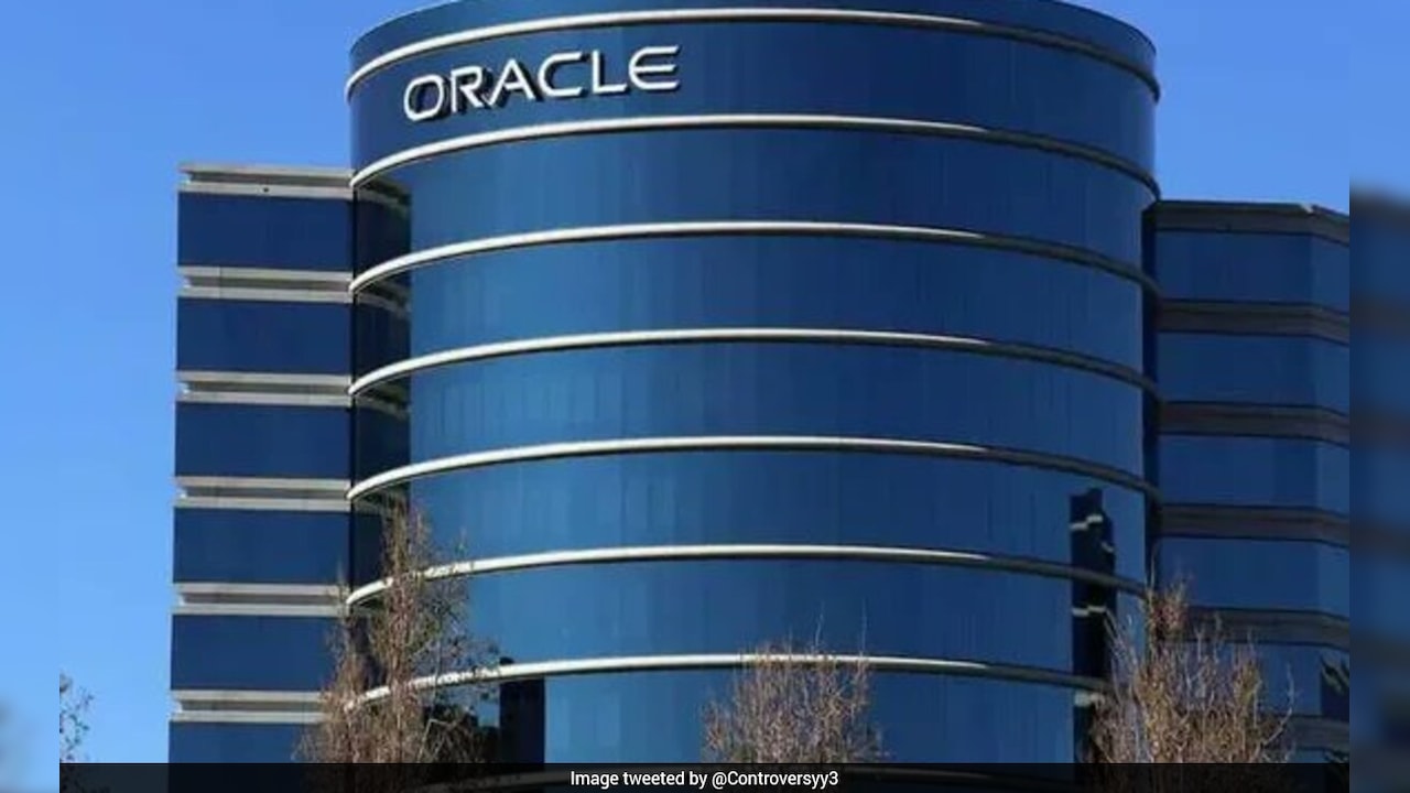 Oracle layoffs: Tech giant cuts 21,000 jobs in one year as AI ...