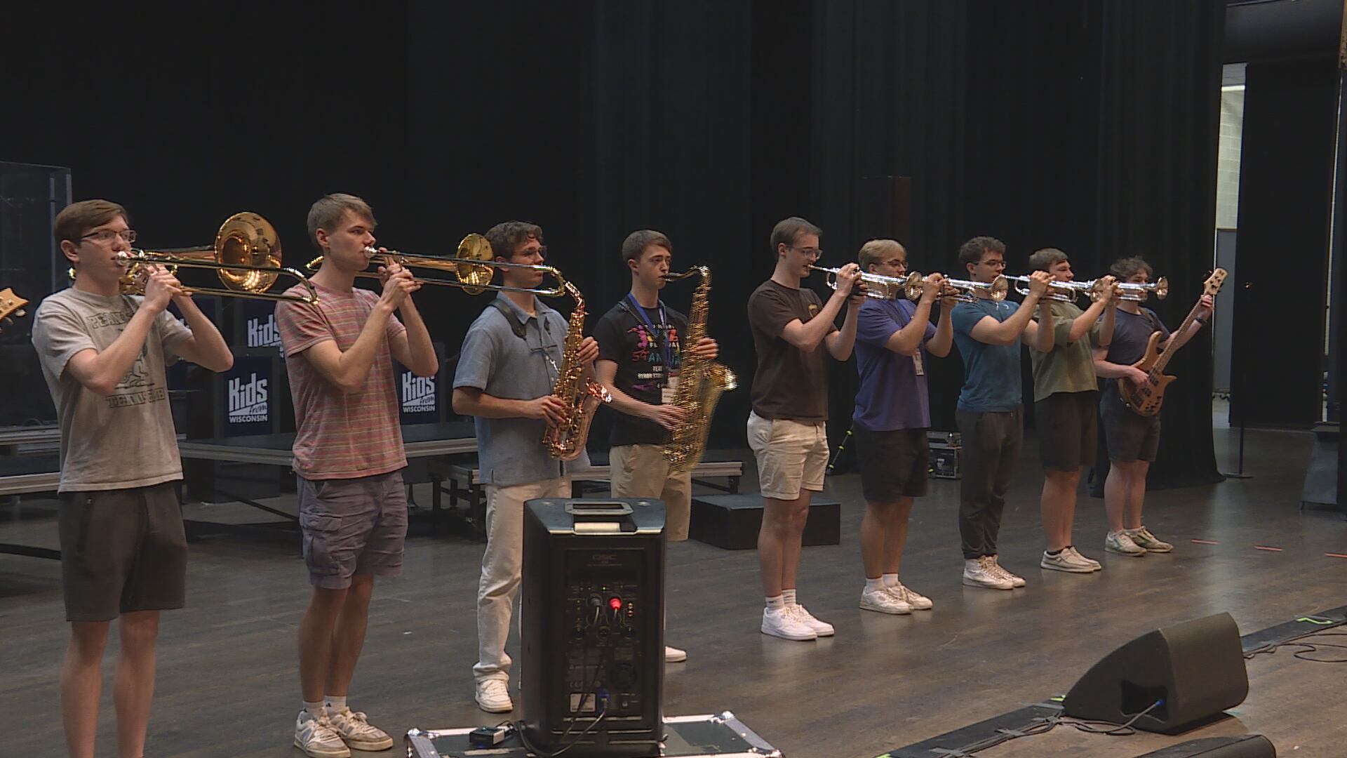 TOUR KICKS OFF: Kids from Wisconsin begins 56th annual tour Thursday in ...