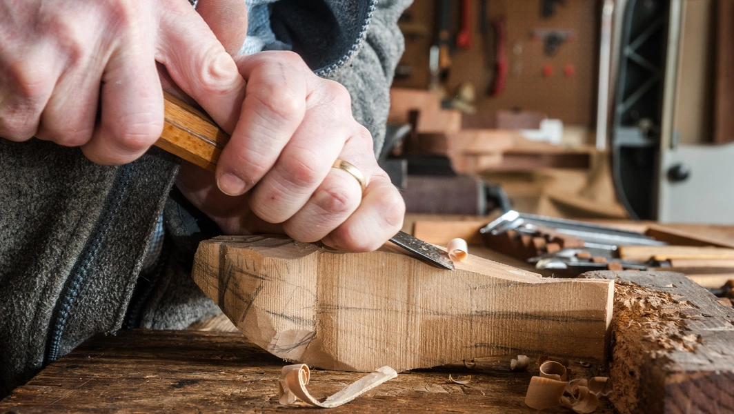10 woodworking projects from beginner to expert
