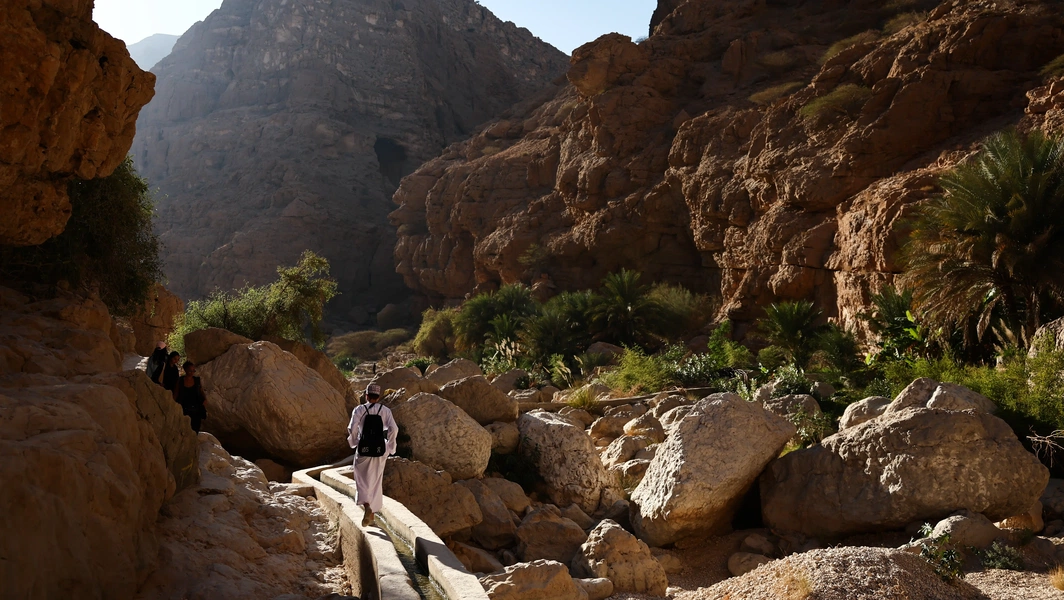 13 natural wonders and historic sites of Oman