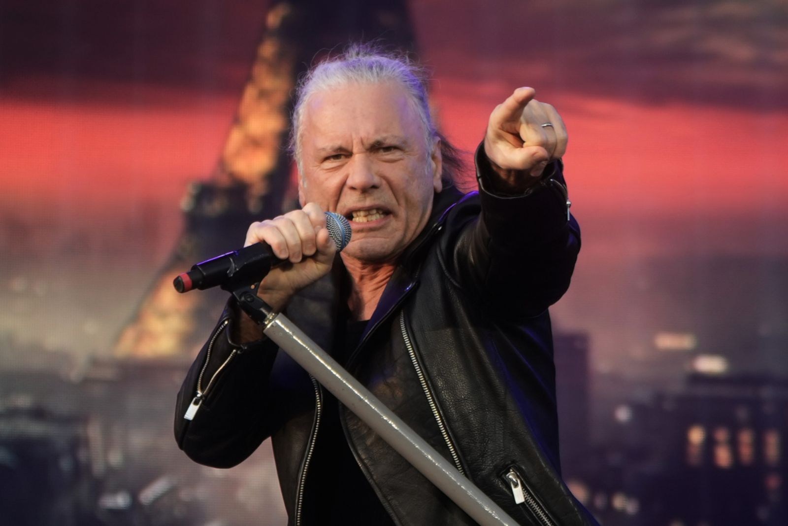Iron Maiden fans share outrage after Paris concert power outage