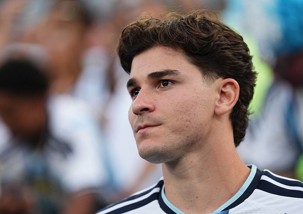 Arsenal target Julian Alvarez drops transfer bombshell at World Cup