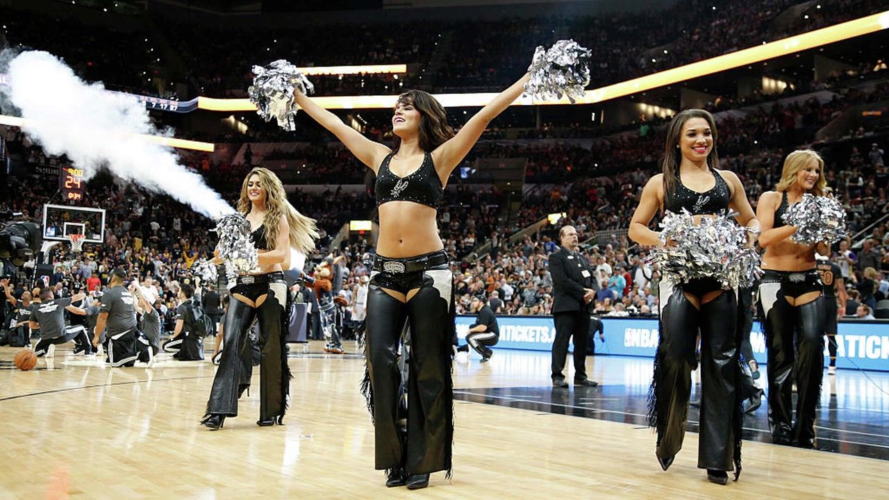 San Antonio Spurs silver dancers are back. Here's what we know
