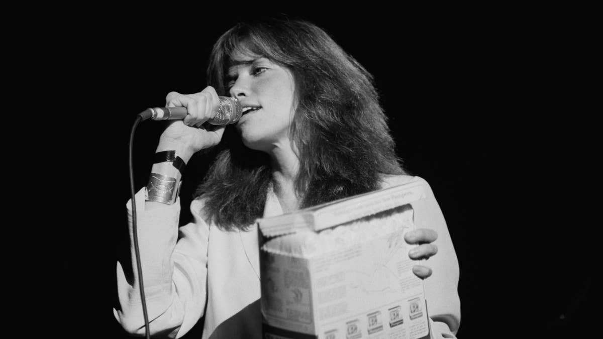 Carly Simon's 1971 hit 'That's the Way I’ve Always Heard It Should Be ...