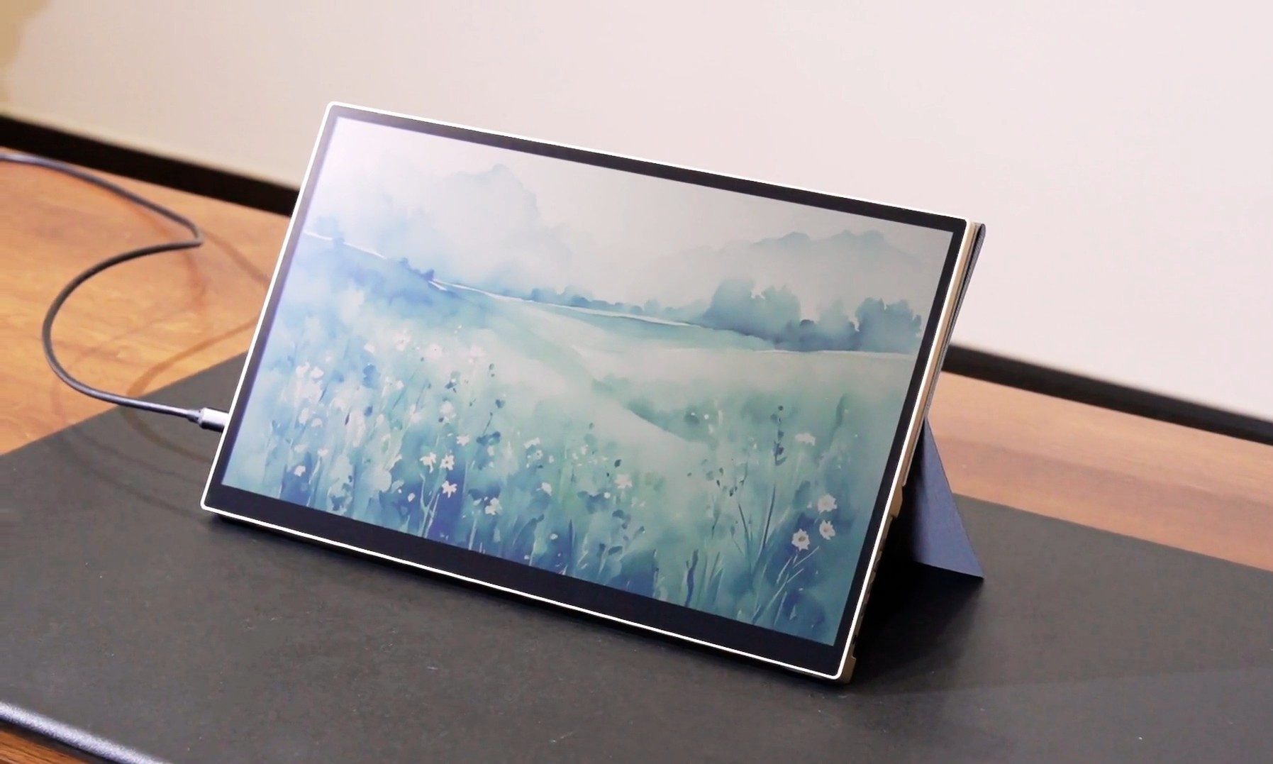 Radiant Monitor 2 takes a sunlit approach to solve the glare and power ...