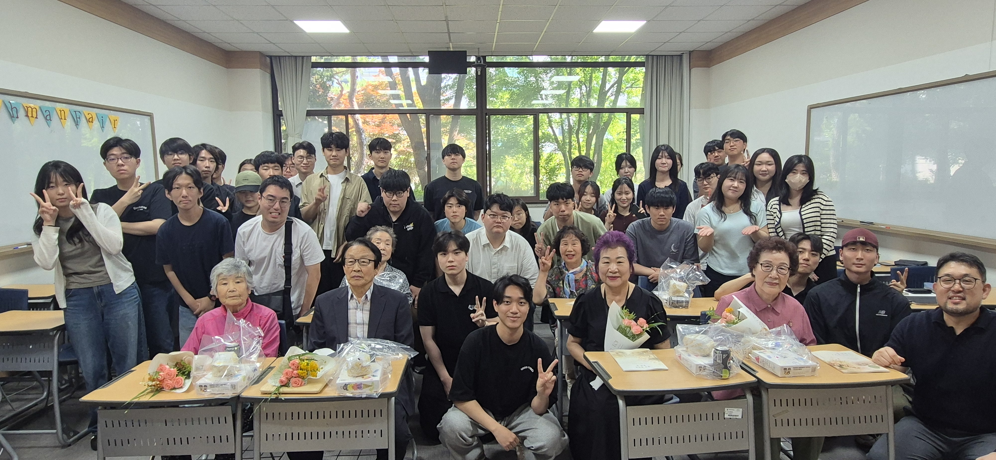 아주대, 지역 어르신의 '숨은 근현대사' 기록…11명 자서전 완성