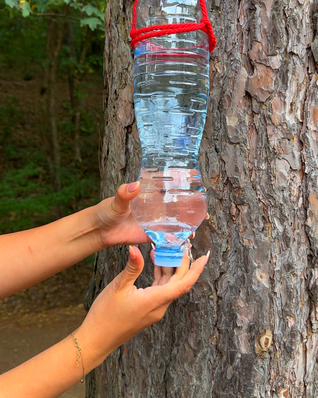 DIY faucet from a bottle hack 🛠️