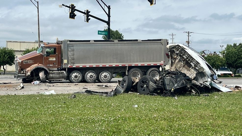 Witness: SUV driver was driving 100 mph before deadly collision with ...