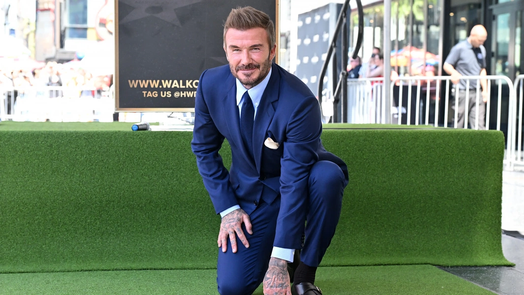 Tom Cruise offers support as Beckham family feud deepens