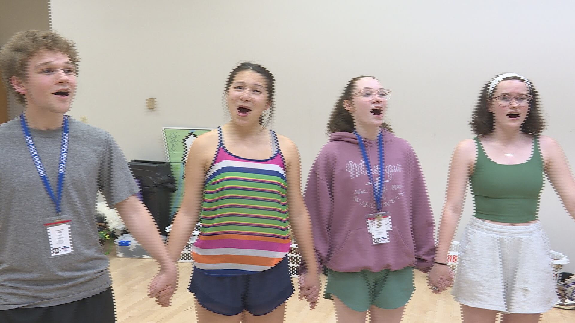 TOUR KICKS OFF: Kids from Wisconsin begins 58th annual tour Thursday in ...