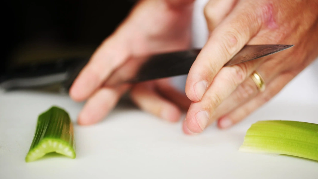 9 everyday kitchen tools used incorrectly
