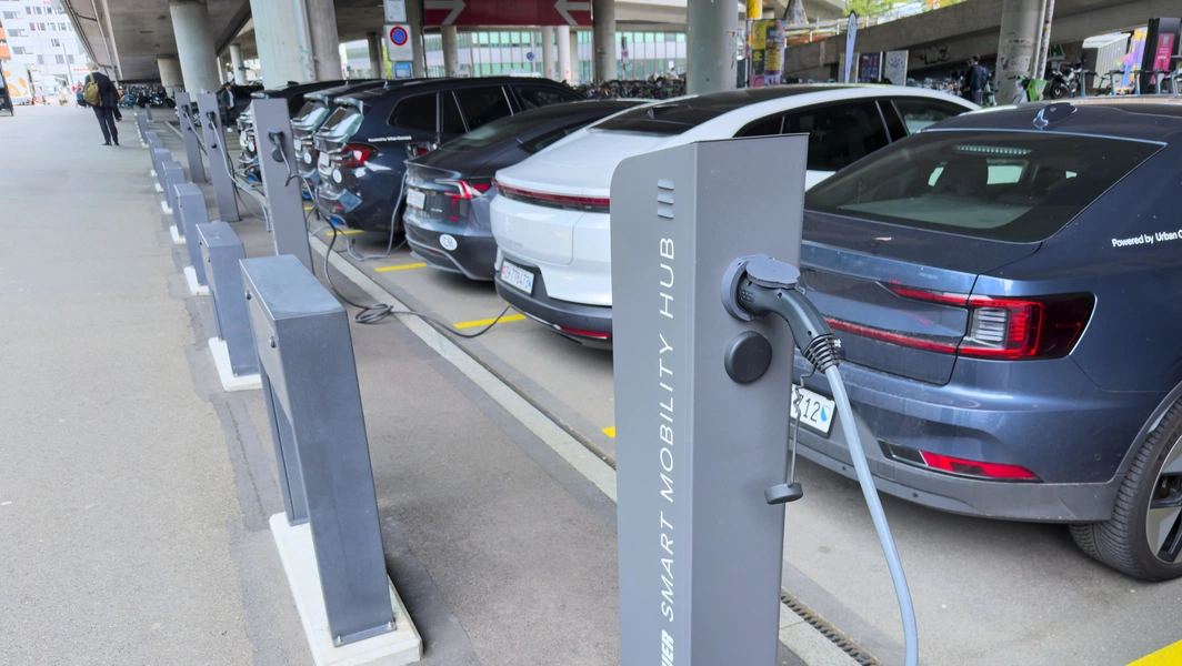 Electrified cars drive European sales as Chinese brands surge