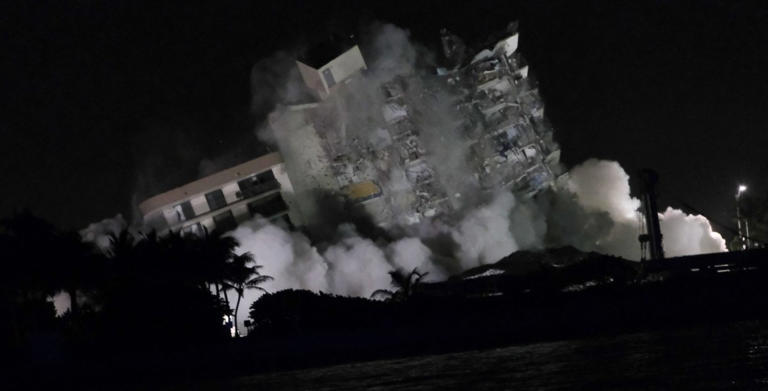 Investigators: Surfside condo showed failure weeks before collapse