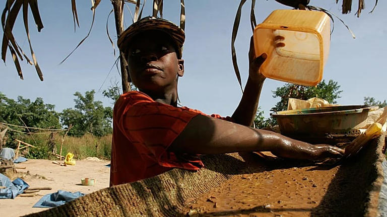 Guinée : l'exportation d'or brut désormais interdite