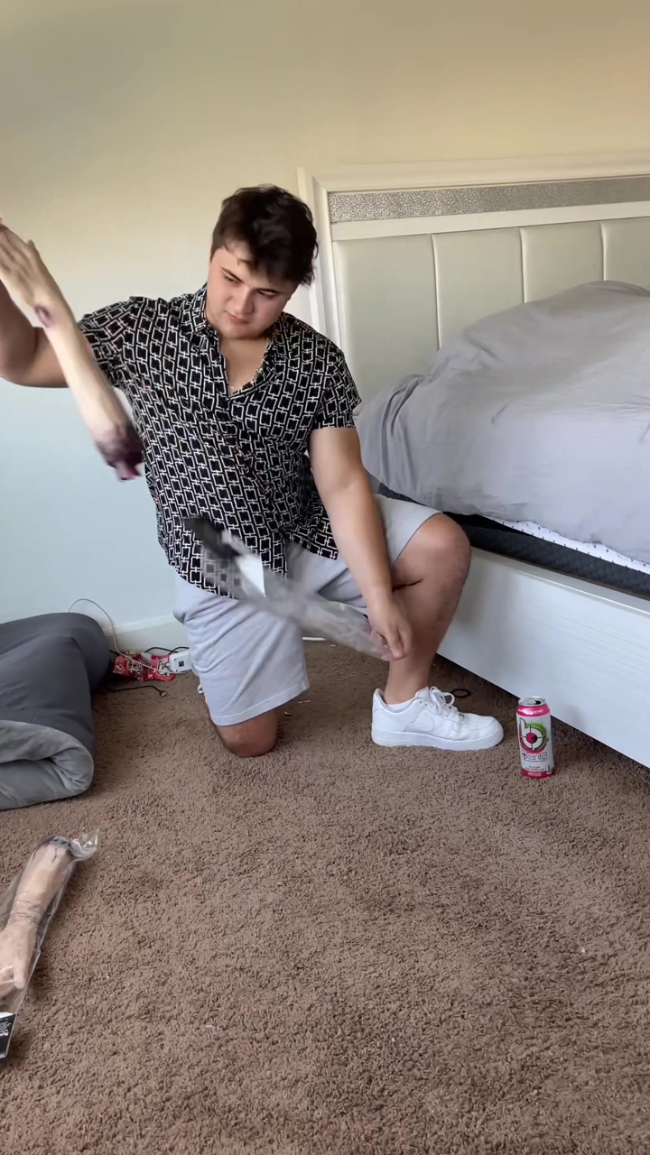 Haunted bedroom prank using dolls and creepy Halloween props