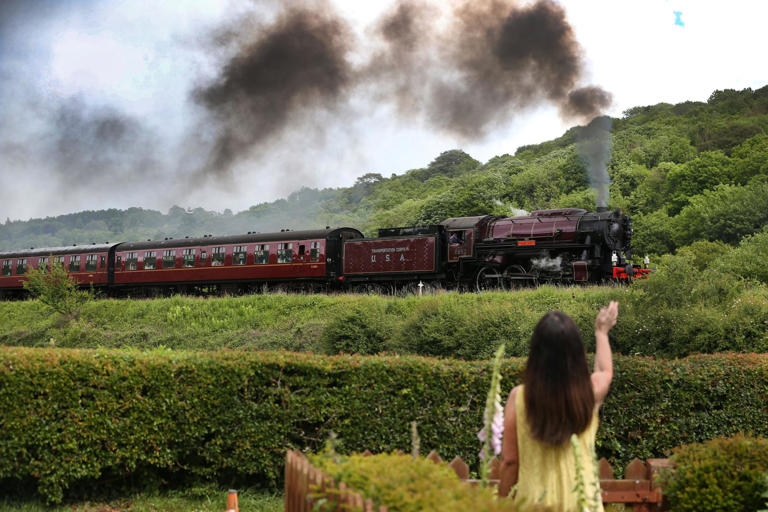 No 2253 Omaha: Locomotive gets back on track in Yorkshire after oil ...