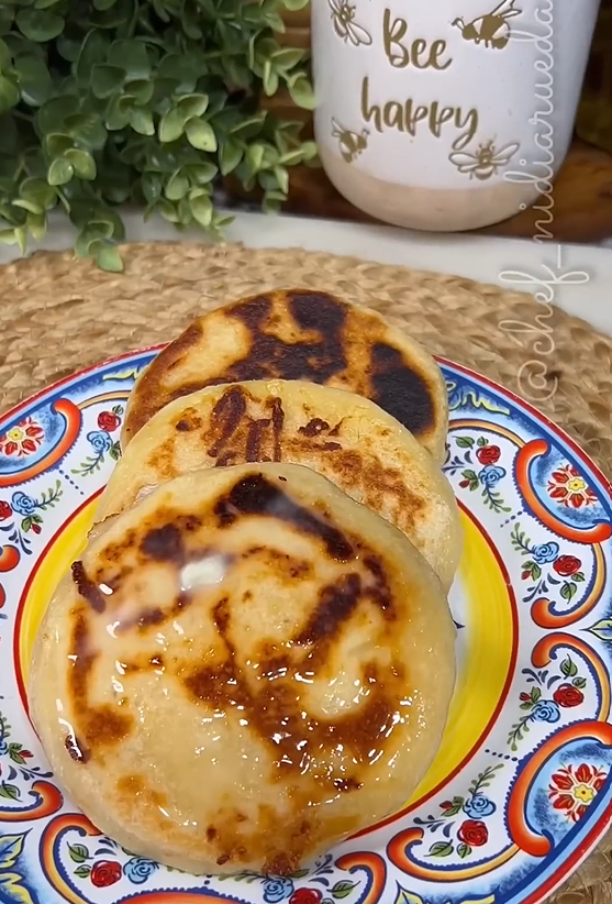 Arepas de yuca fáciles: receta casera tradicional y deliciosa