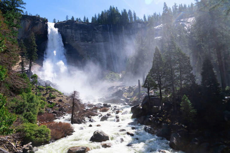 Yosemite confirms incident on famed waterfall amid online reports of ...
