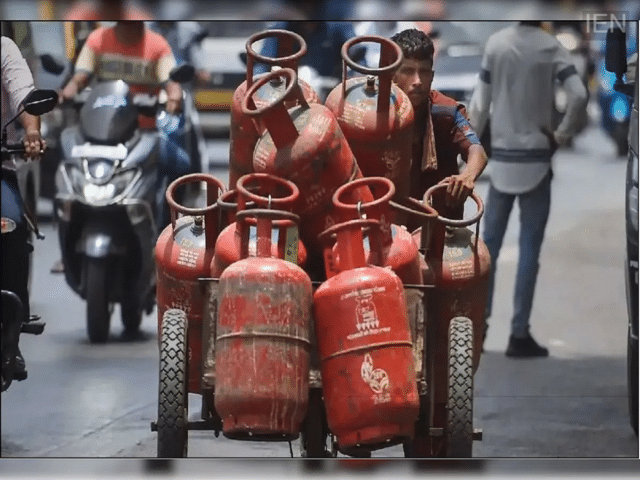 LPG price today: What is the cost of 14kg and 19kg gas cylinders today ...