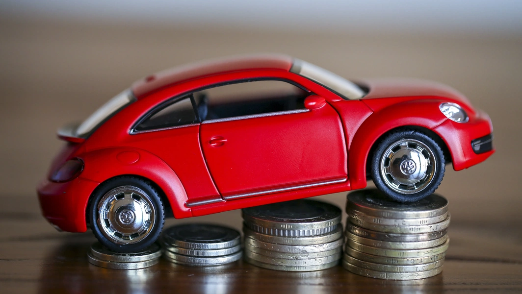 Strategies to reduce or exit a costly car loan