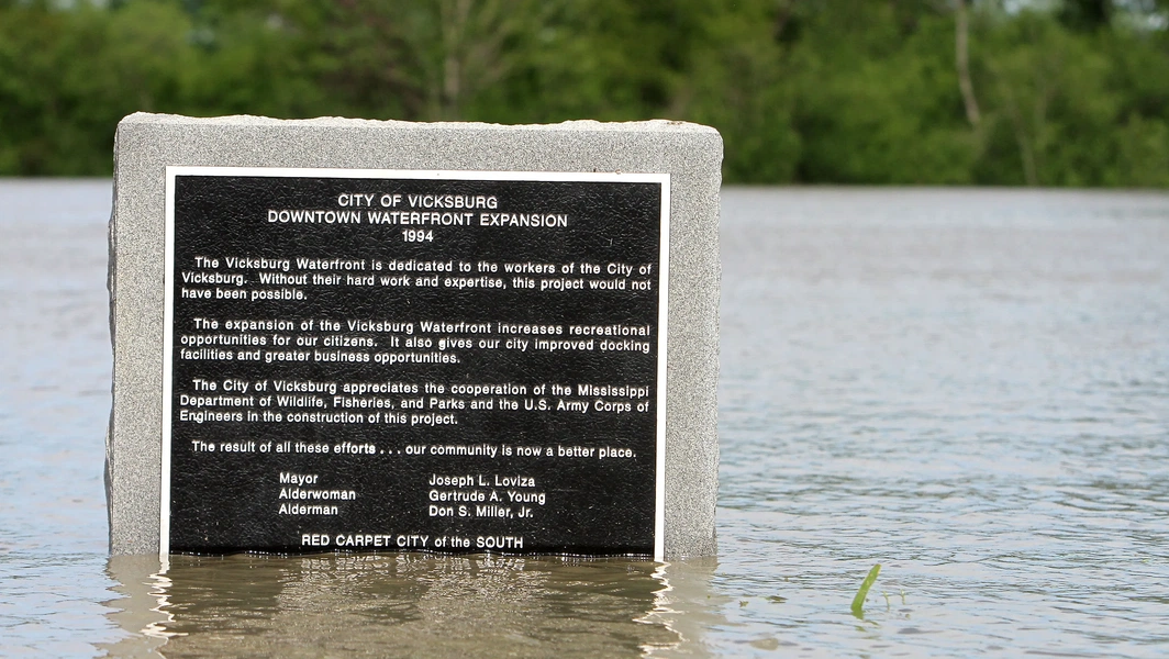 8 memorable signs from humorous to historic
