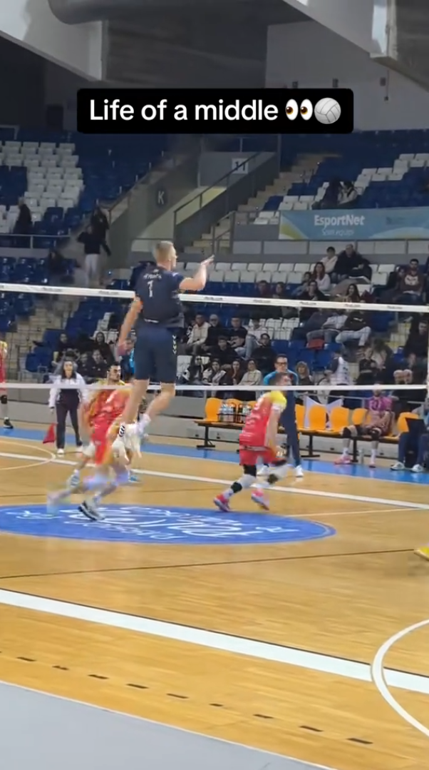 Do you know this feeling? Volleyball middle blocker moment