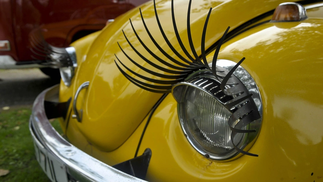 12 controversial and impractical car modifications