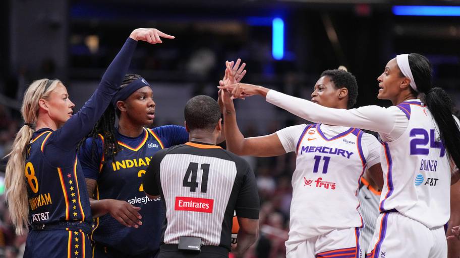 Sophie Cunningham Shrugs Off DeWanna Bonner Finger Point Exchange After ...