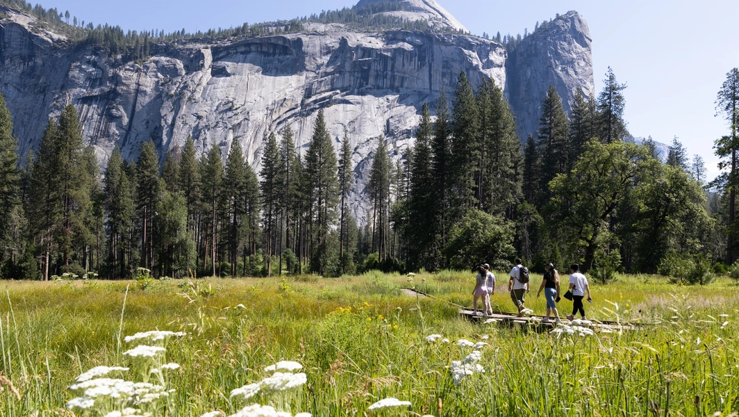 Accessible scenic highlights in US national parks