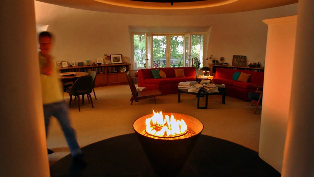Inside Pasadena’s Wallace Neff Shell House