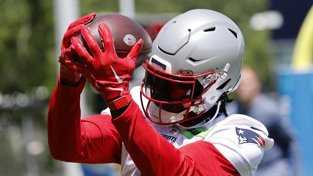 Makai Lemon emerges as Eagles' frontrunner for WR2 role