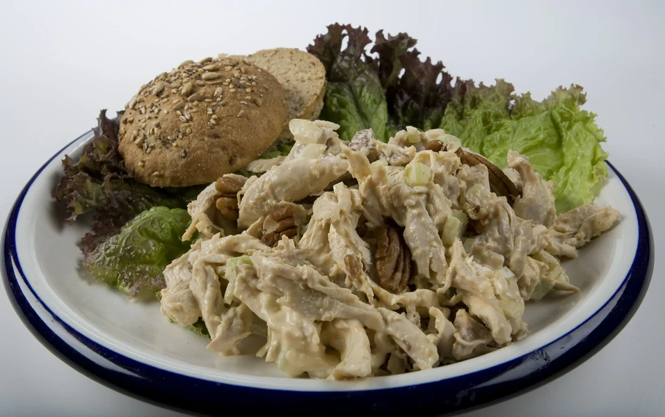 Blue ribbon chicken salad Waldorf wannabe earns summer praise