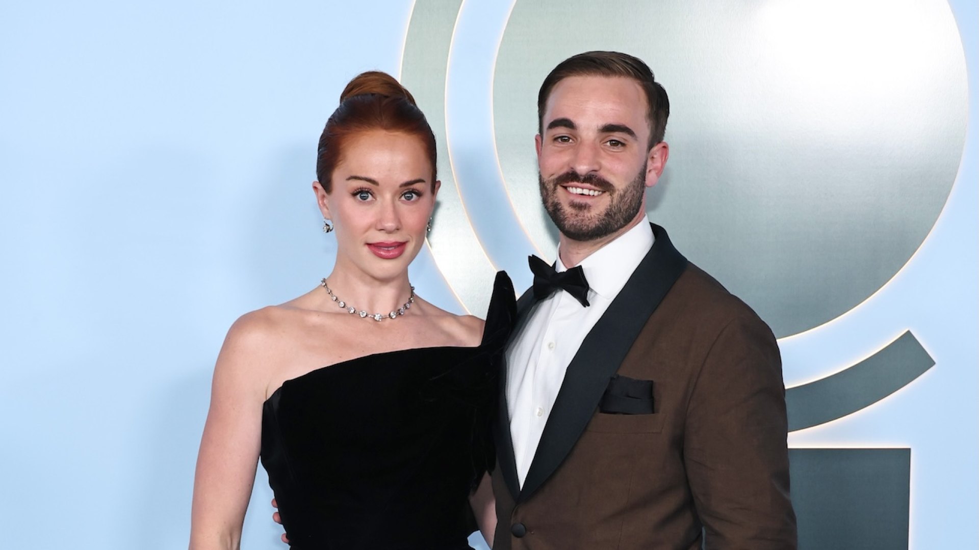 Inside Whitney and Conner Leavitt's vow renewal: Dress, rings and more