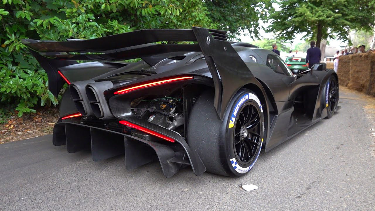L'Aston Martin Valkyrie Spider suona come una Formula 1