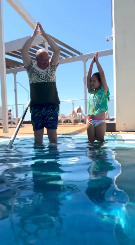Swimming was not his strength but the result was hilarious