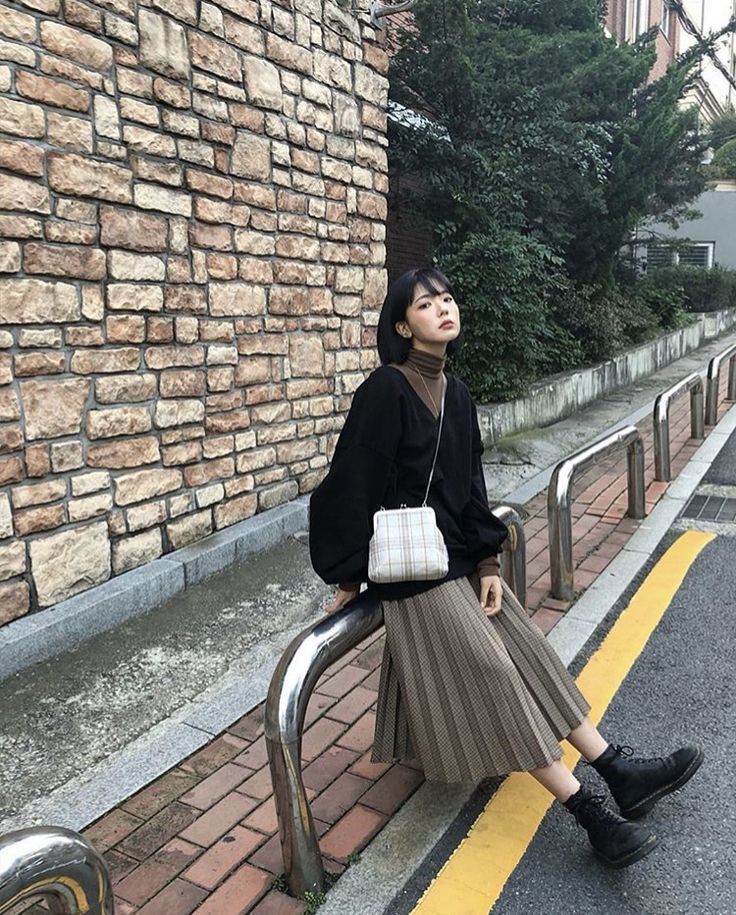 Tips styling midi skirt