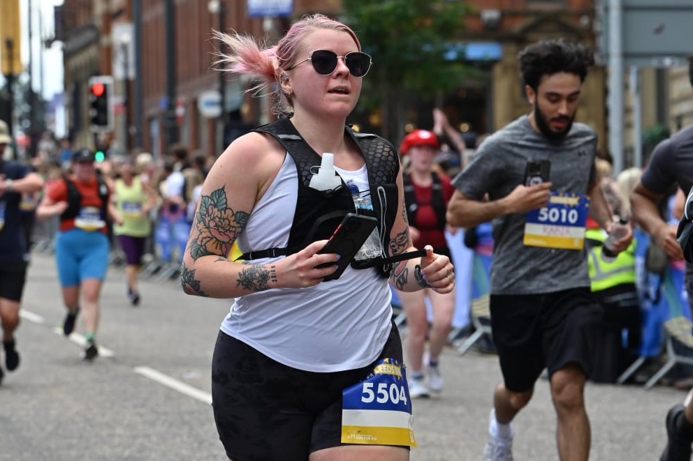 Aimee swaps retail for running for beloved grandad Melv