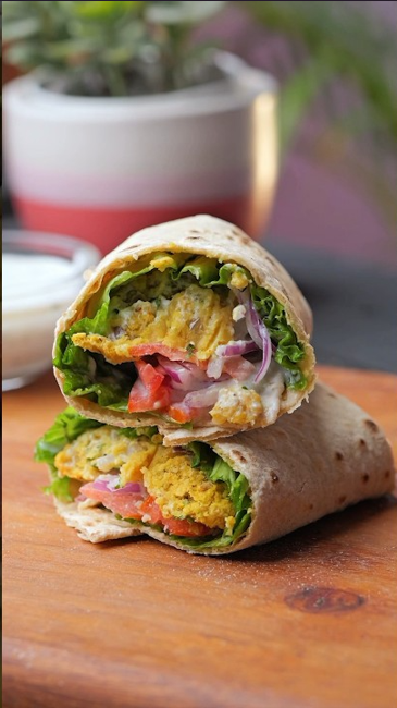 Chicken tikka sandwich packed with bold flavors