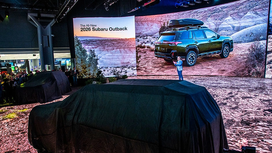 Subaru offers $305 lease on redesigned 2026 Outback Premium
