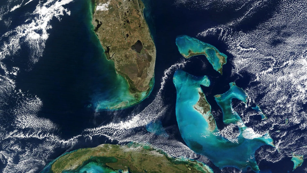Geography, wildlife, and economy of the Gulf of Mexico