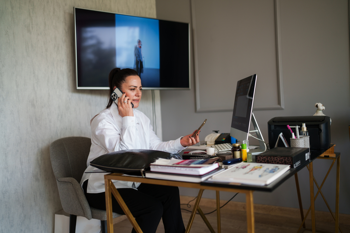 Is SpaceX outrageously overvalued or a long-term investment with ...