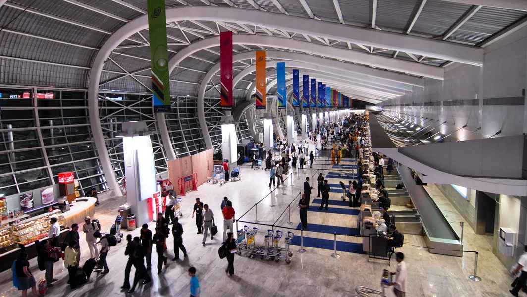 Mumbai airport removes rope-tied pen refill after viral video