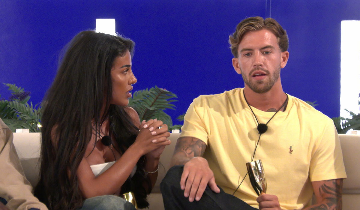 Messy fire pit game leaves Love Island fans begging for producers to ...