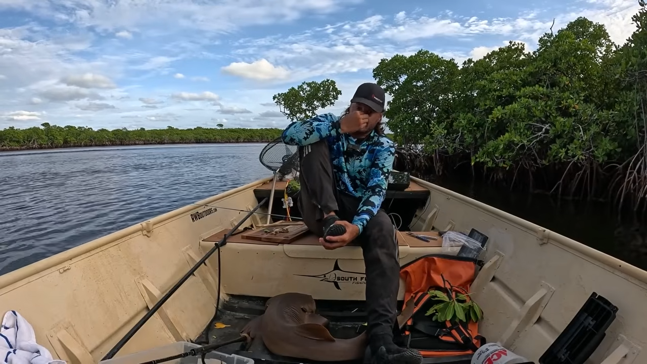 Shark crushes his foot during solo mangrove catch and cook