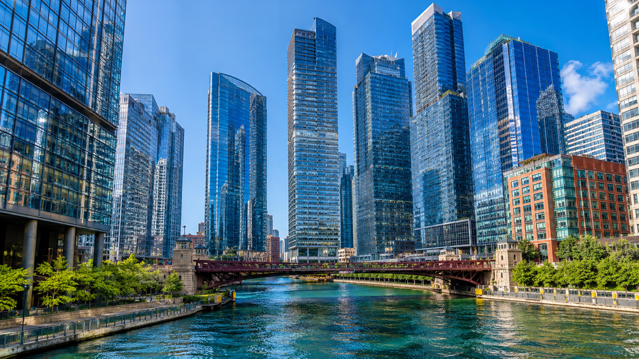 Rio Chicago Emoldurado por Arranha-céus de Vidro