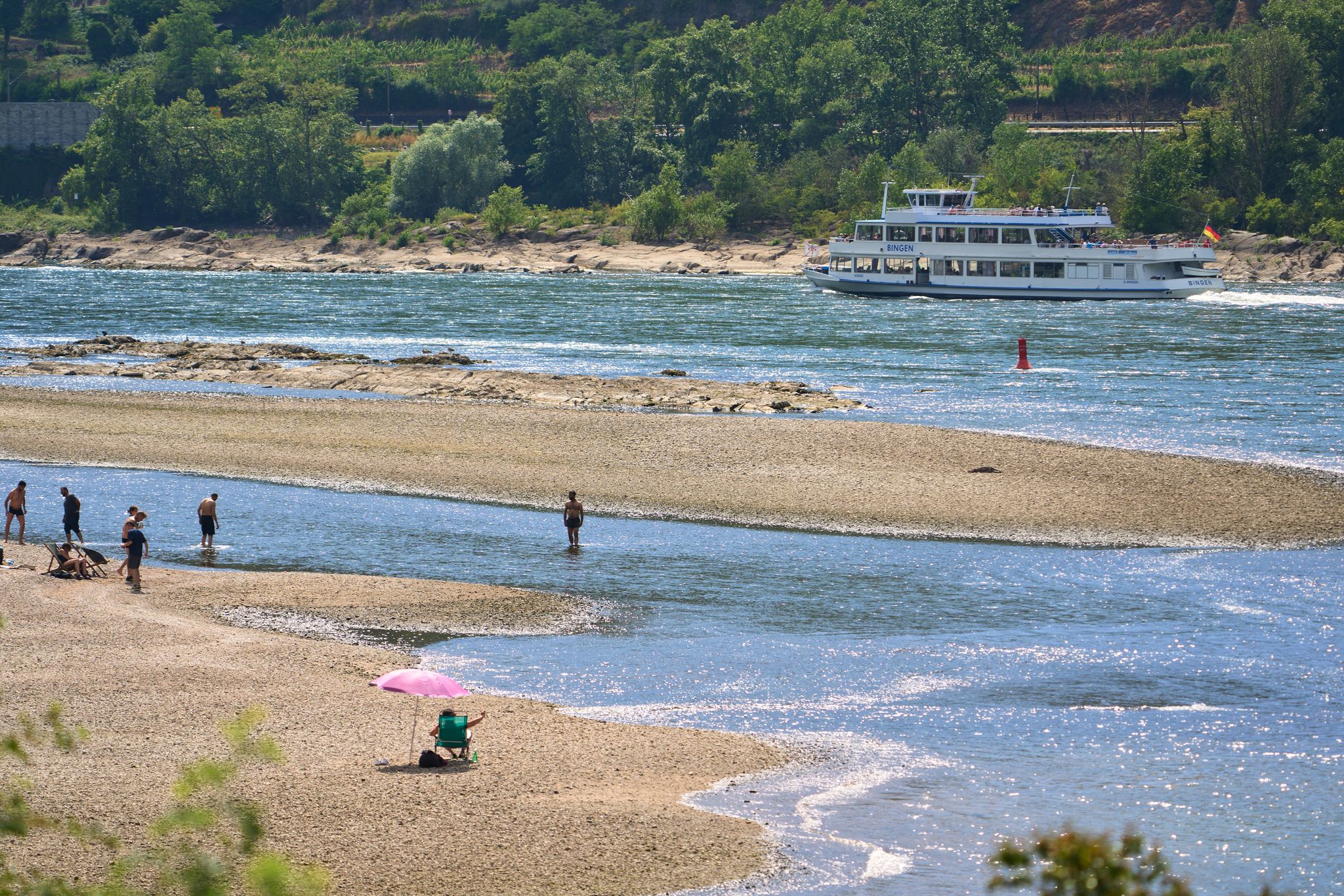 Warme Flüsse - 27 Grad im Rhein möglich
