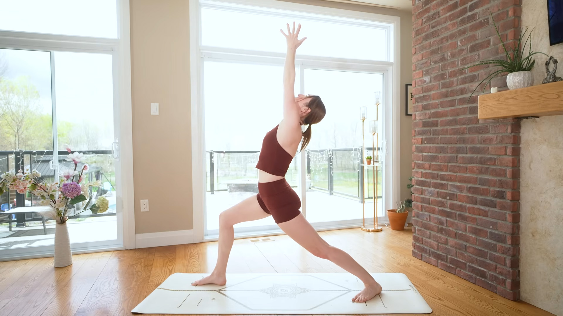20 minute morning summer solstice yoga sun salutations